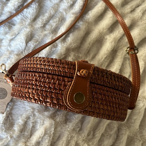 Hand Crafted | Bags | Round Wicker Purse Brown Leather Strap Tropical ...